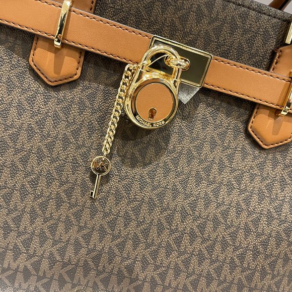 Michael Kors | Bags | Michael Kors Hamilton Medium Satchel Shoulder ...